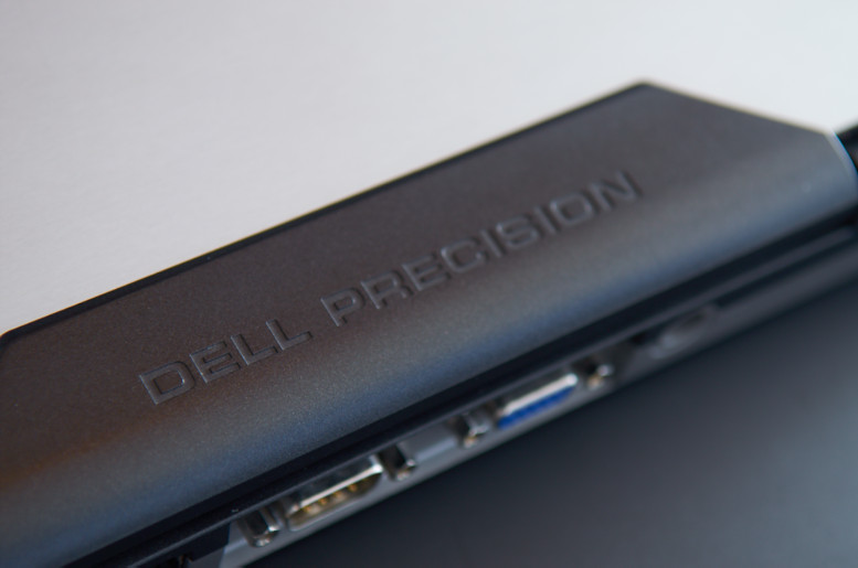 DELL Precision M4300 workstation