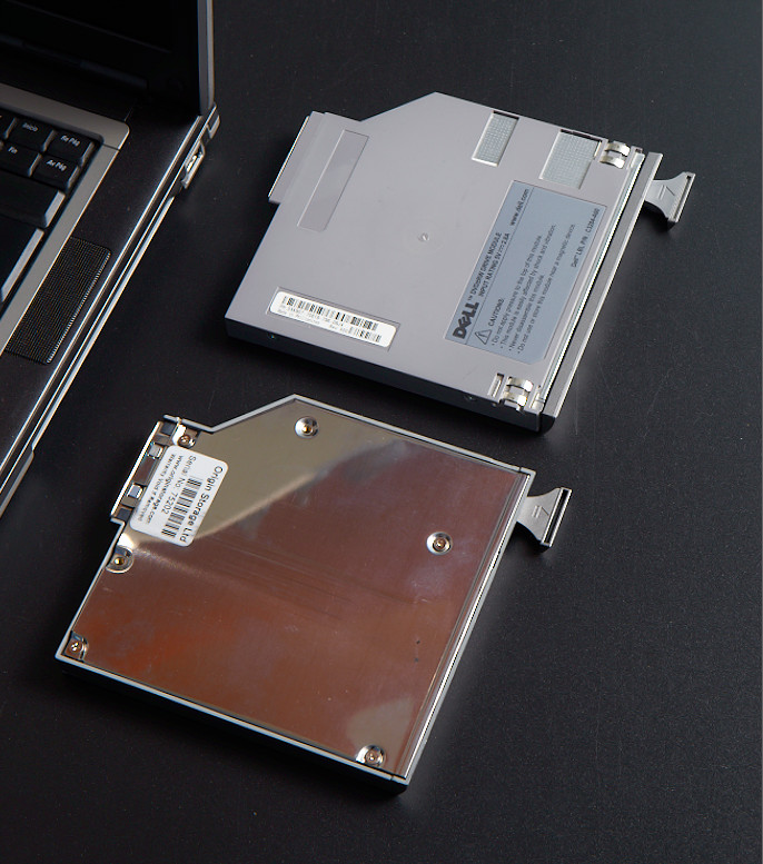 DELL Precision M4300 workstation