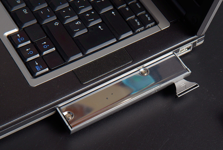 DELL Precision M4300 workstation