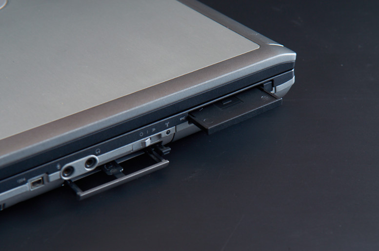 DELL Precision M4300 workstation